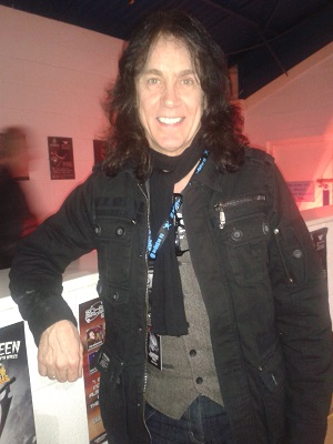 Pat McManus interview at Hard Rock Hell 7 – 3-/11/13 – PlanetMosh