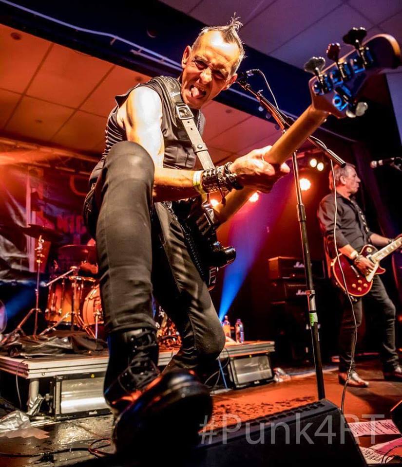 The Drones – Will you stand in front of bullets? – PlanetMosh