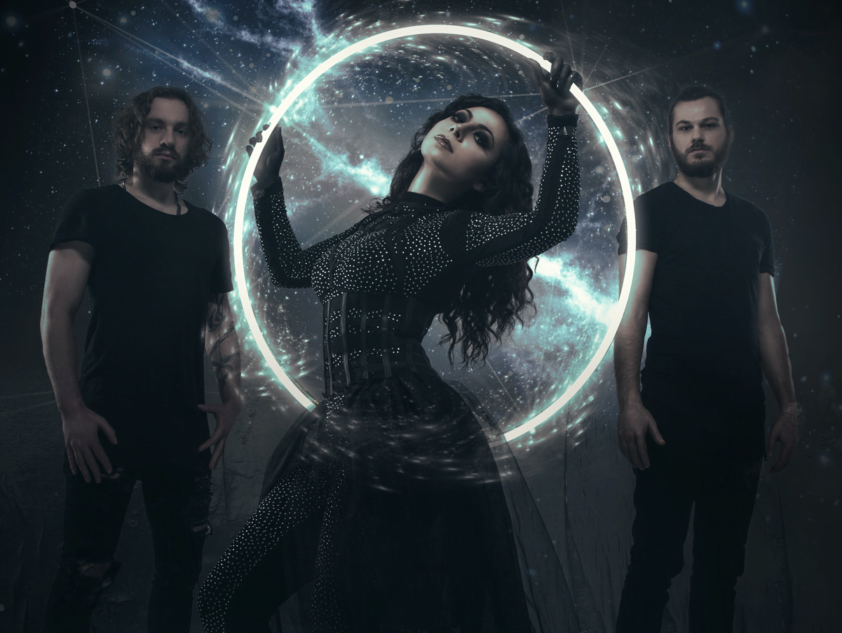 PHANTOM ELITE : ‘Titanium’ – PlanetMosh