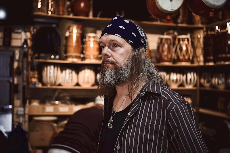 Mike Ross Releases the First Single from His New Album, Out in Spring ...