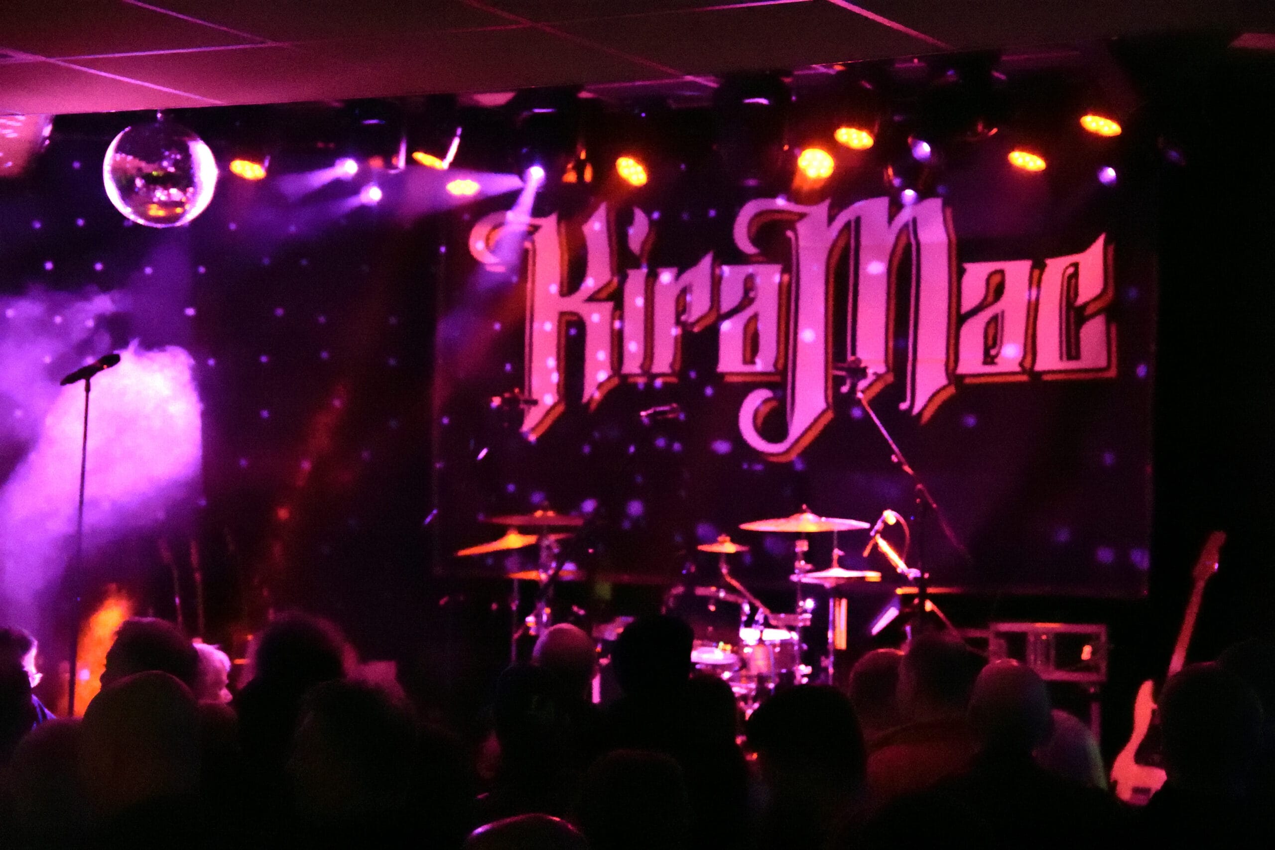 Kira Mac new tour with support from Jayler – live at the Brudenell ...